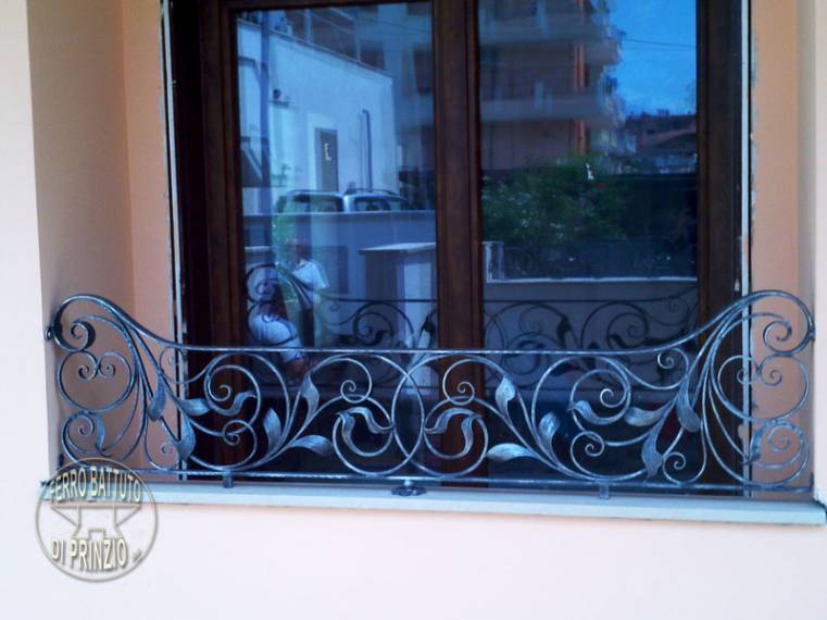 Catalogo balaustre esterne in ferro e ferro battuto